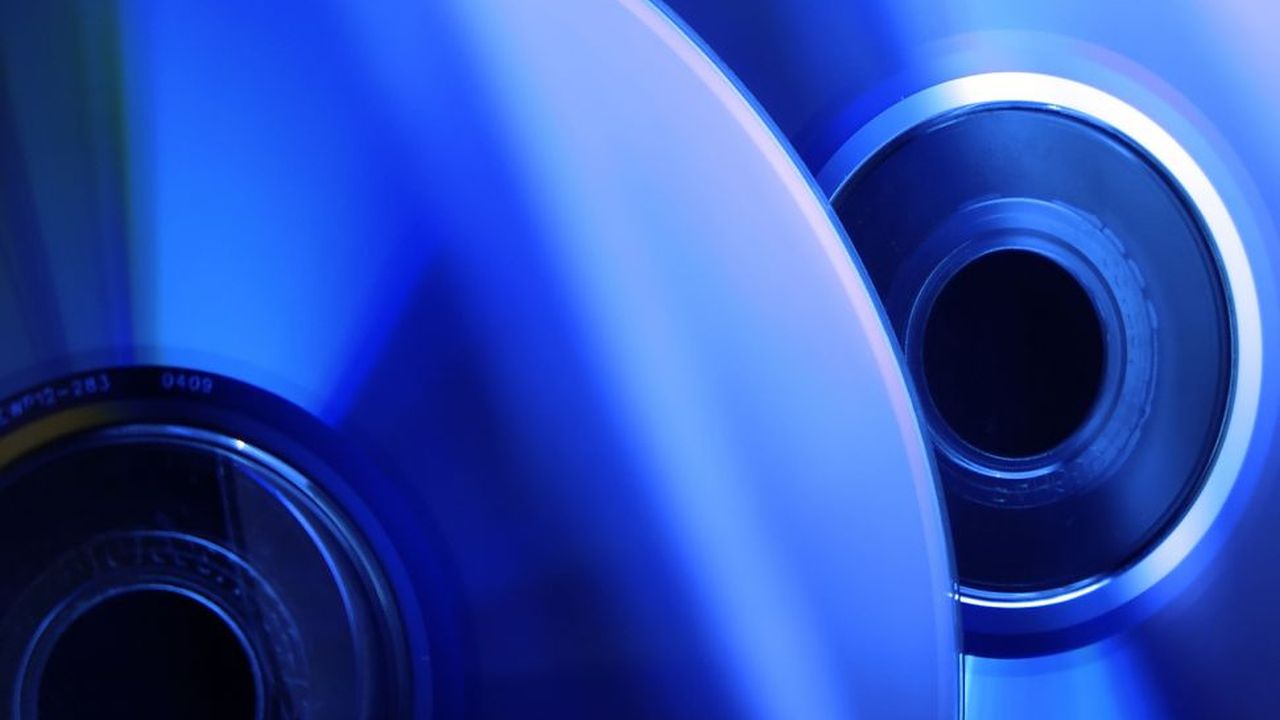 Death to Physical Media: Sony Cuts 250 Jobs, Begins Phasing Out Disc ...
